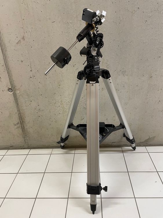 Monture équatoriale SkyWatcher EQ2 motorisée 2 axes (D'occasion) à ...