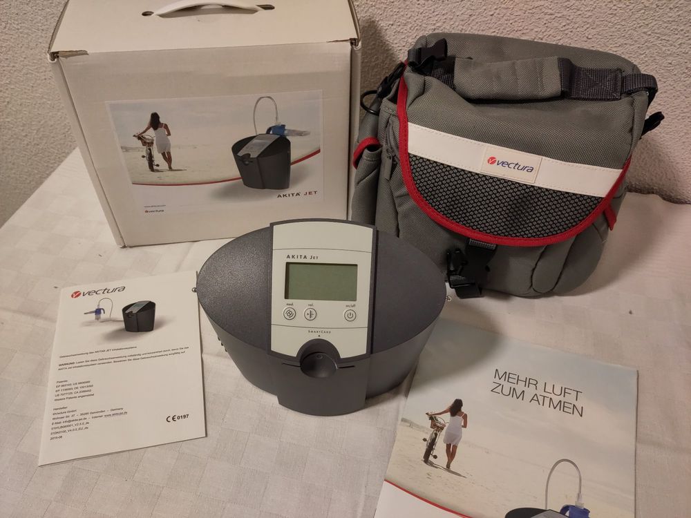Vectura - Akita Jet Inhalationssystem mit Tasche | Kaufen auf Ricardo