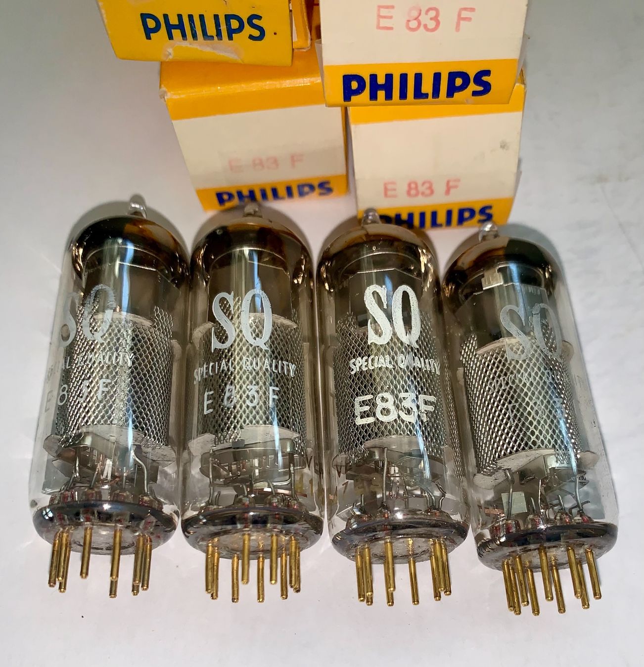 4 Röhren E83F /6689(als NF-Audio-Pentode verwendbar),Philips (Neu (gemäss Beschreibung)) in Biel ...