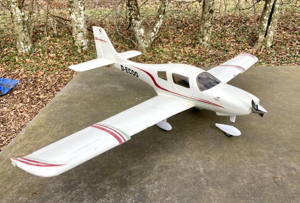 Avion RC Cirrus SR22 | Kaufen auf Ricardo