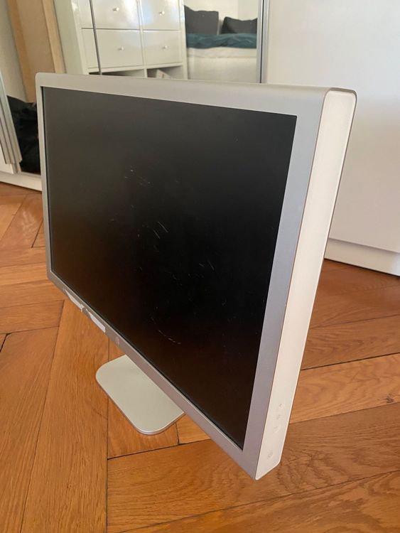 Apple LED Cinema Display 20" Monitor | Kaufen auf Ricardo
