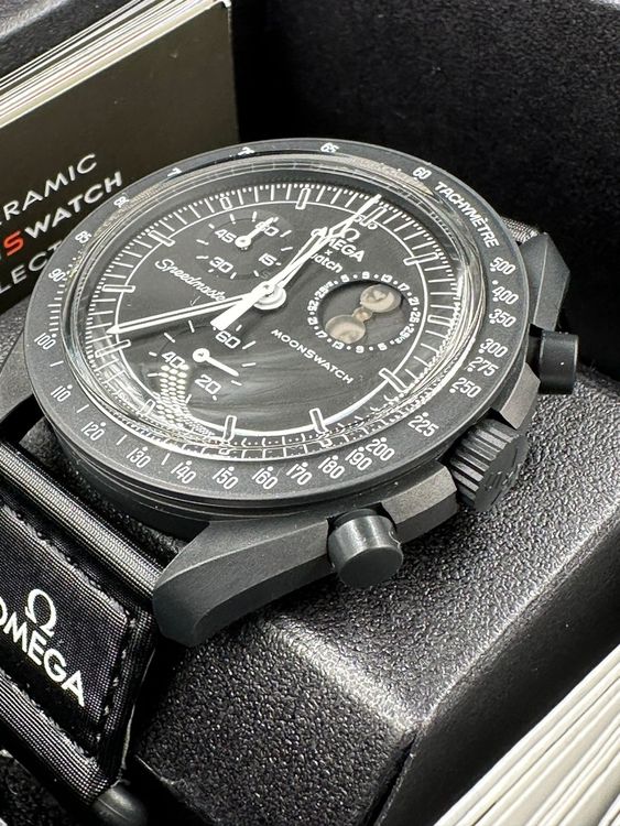 Swatch x Omega Moonphase Snoopy Noir/Schwarz (Neu und originalverpackt ...