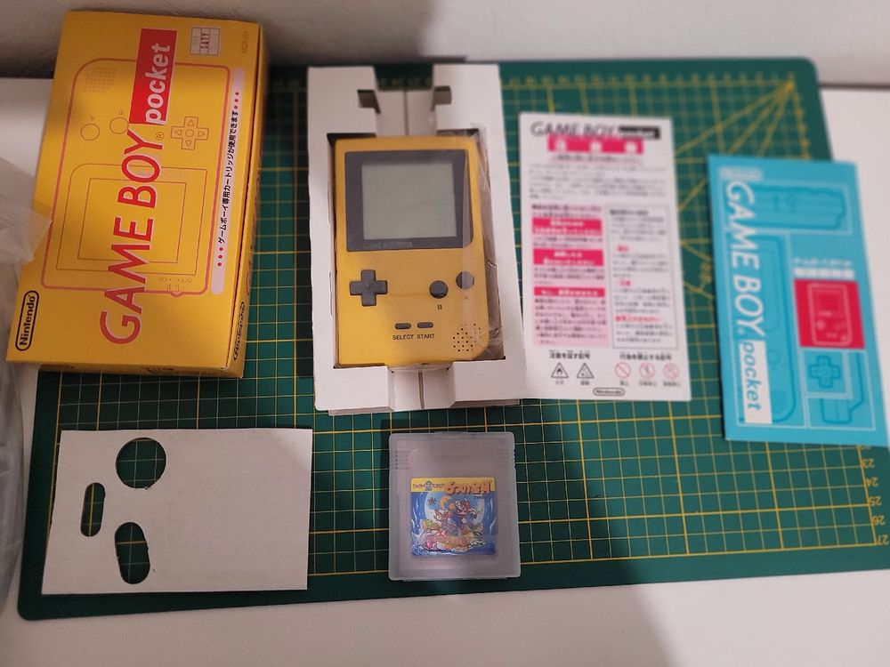 Game Boy Pocket Yellow + Super mario land 2 [in OVP] | Kaufen auf Ricardo