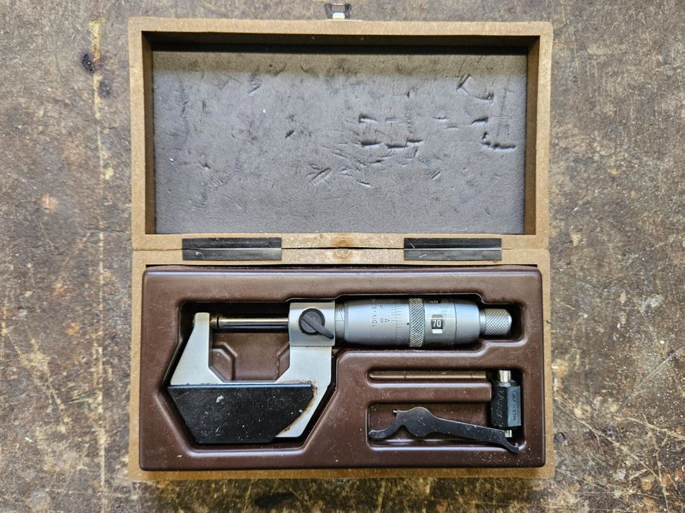 Mikrometer TESA Swiss made Bügelmessschraube (Gebraucht) in Basel für ...