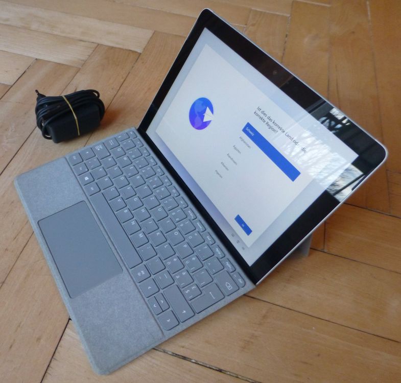 Microsoft Surface Go (Gebraucht) in Zürich für CHF 122 – mit Lieferung auf Ricardo kaufen