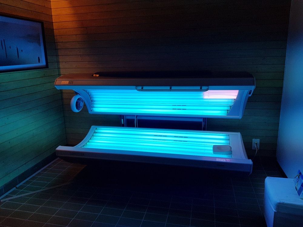 Solarium Alisun Sunvision 120 (Gebraucht) in Sursee für CHF 140 – mit ...