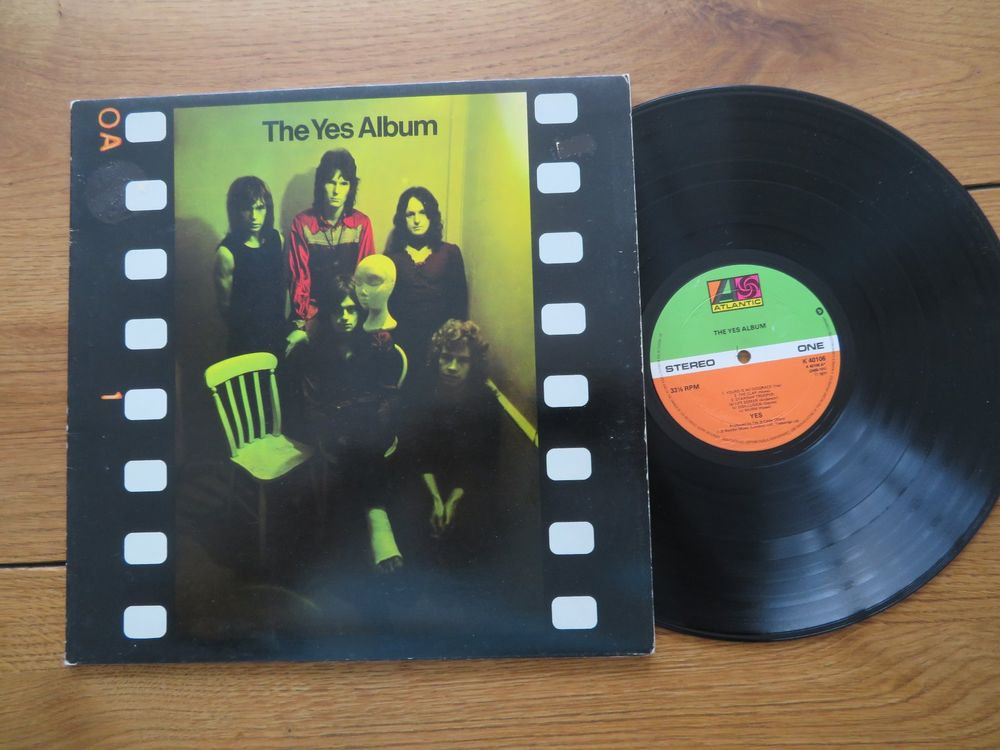 YES YES ALBUM (Neu (gemäss Beschreibung)) in Zürich für CHF 10 – mit ...
