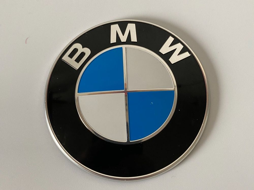 Original BMW Front Emblem (Gebraucht) in Frauenfeld für CHF 8.9 – mit ...