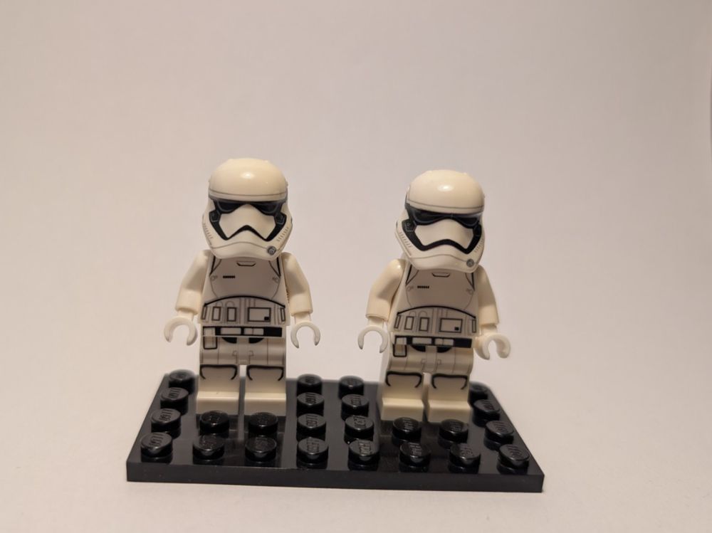 LEGO Star Wars 2 First Order Stormtrooper (Gebraucht) in Uster für CHF ...