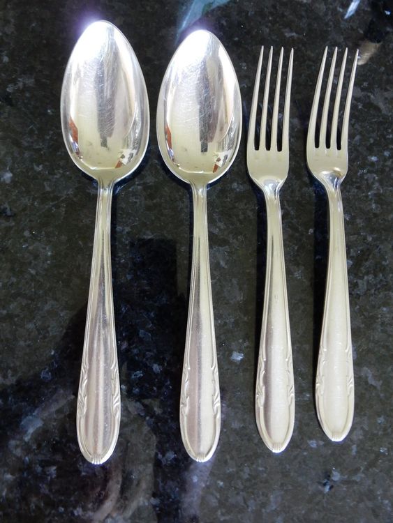 Vintage Besteck 2x Löffel 2x Gabel Eickhorn Roneusil (Gebraucht) in ...