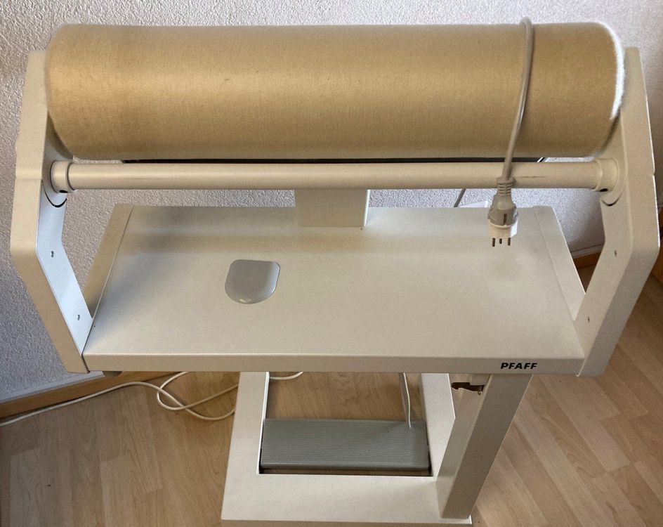 Pfaff Bügelmaschine Steam Ironer 560 | Kaufen auf Ricardo