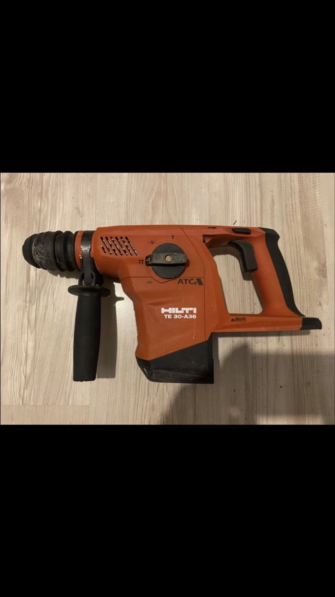 Perforateur/Akku-Bohrhammer Hilti TE 30 A36 (Gebraucht) in Echallens für CHF 570 – nur Abholung ...