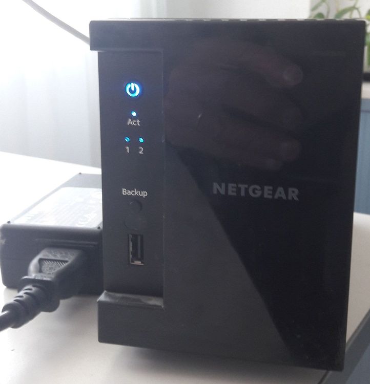 Netgear ReadyNas 102 mit 4 TB (2x2TB) (Gebraucht) in Mägenwil für CHF ...