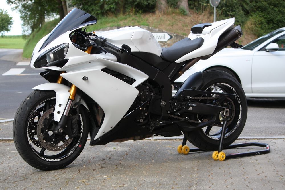 Yamaha R1 RN19 | Kaufen auf Ricardo