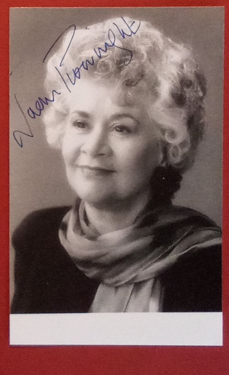 Joan Plowright 1929-2025 Autogramm signiert Foto 9x14cm | Kaufen auf ...