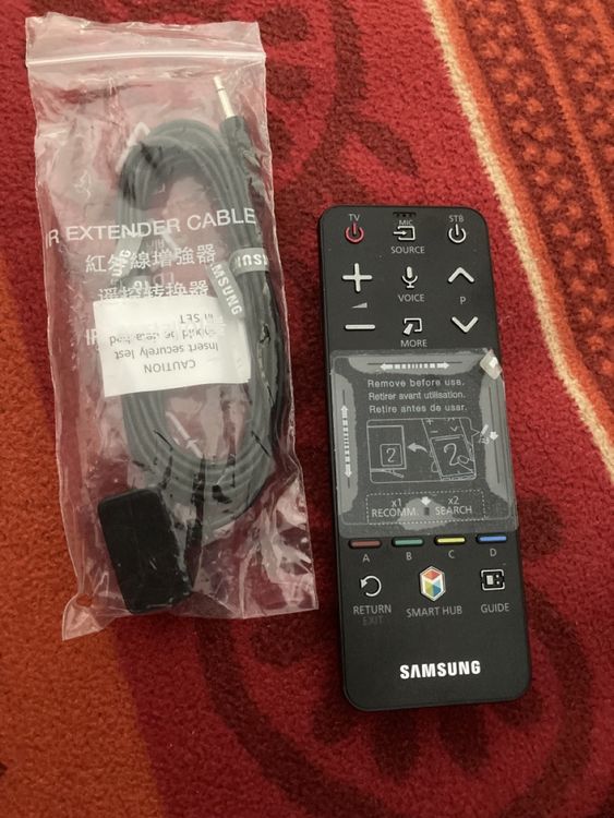 Samsung Smart Touch Remote & IR extender cable (Neu (gemäss ...