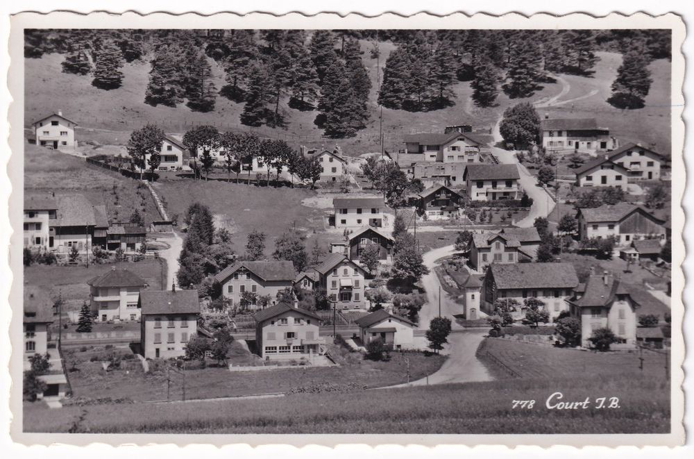 Village de Court J.B. (778) (Gebraucht) in Cormoret für CHF 4 – mit Lieferung auf Ricardo kaufen