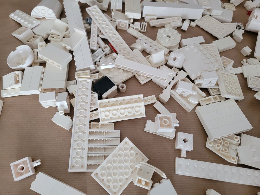Lot de Lego blancs d'occasion. Lego weisse steine (Gebraucht) in La ...