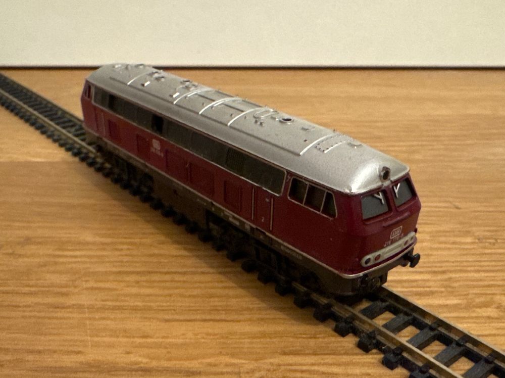 Minitrix 12952 Diesellok BR V 216 176-8 (Defekt) in Schlierbach für CHF 15 – mit Lieferung auf ...