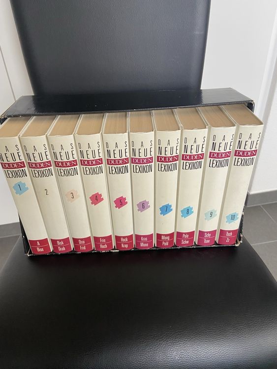 Duden Das Neue Lexikon 10 Bände komplett (Gebraucht) in Biel/Bienne für ...