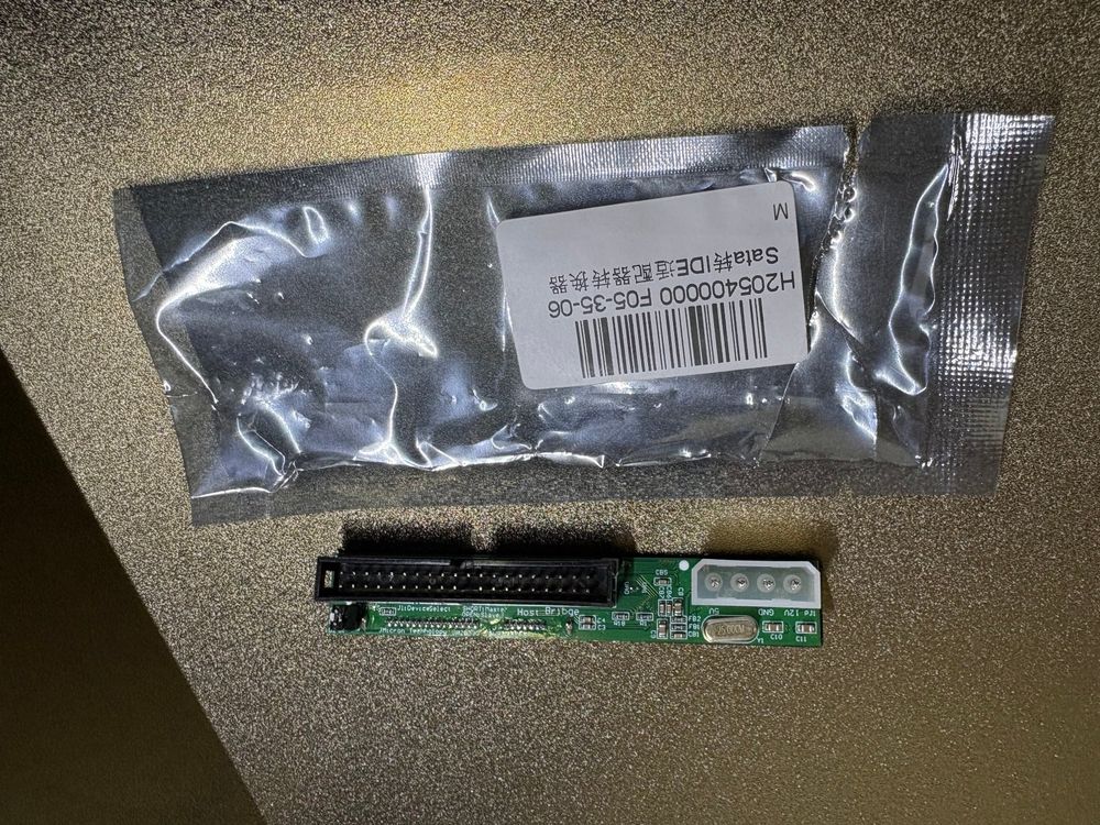 SATA zu IDE40 Pin Buchse zu Stecker Festplatten Konverter (Gebraucht) in Dittingen für CHF 1 ...