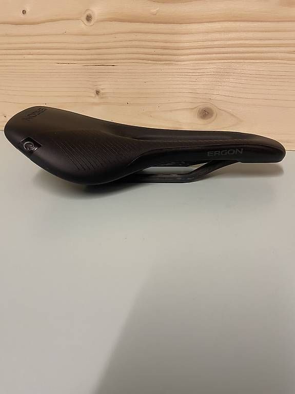 Ergon Lady Sattel Carbon (Gebraucht) in Rüegsauschachen für CHF 75 ...
