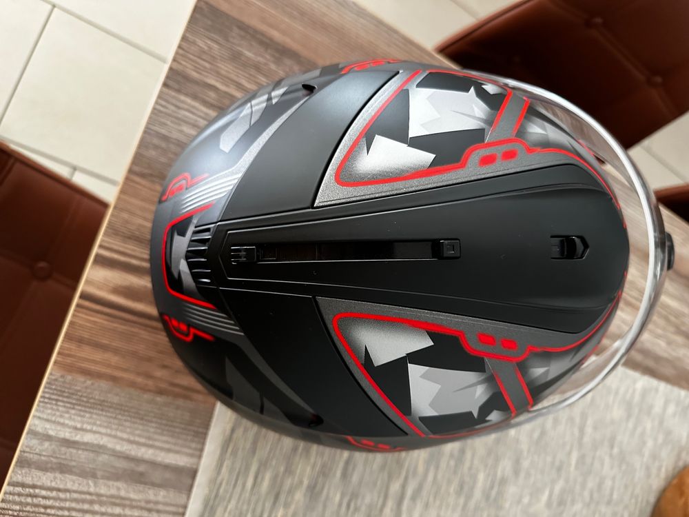 Motorrad Helm (Gebraucht) in Oetwil am See für CHF 100 – mit Lieferung ...