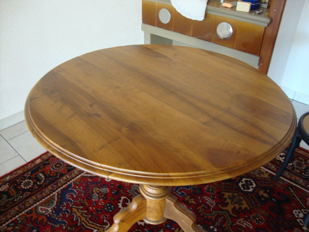 Antiker runder Tisch | Kaufen auf Ricardo