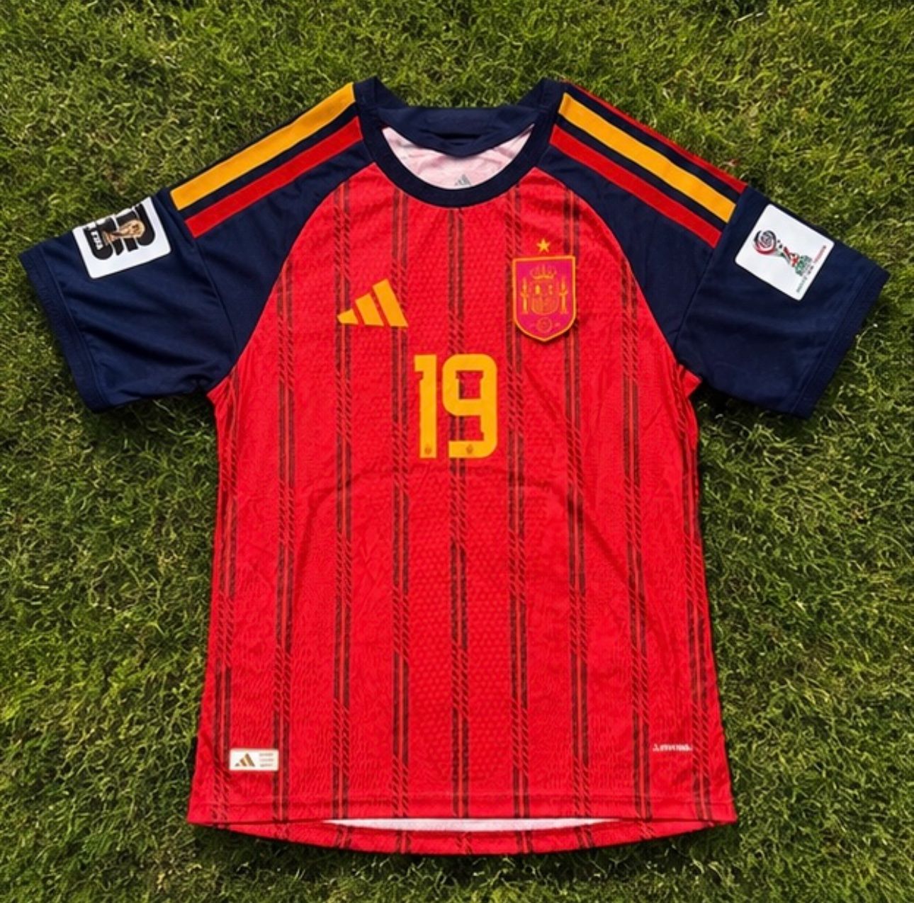Spanien WM 2026 Heimtrikot Lamine Yamal #19 S-XL (Neu und ...