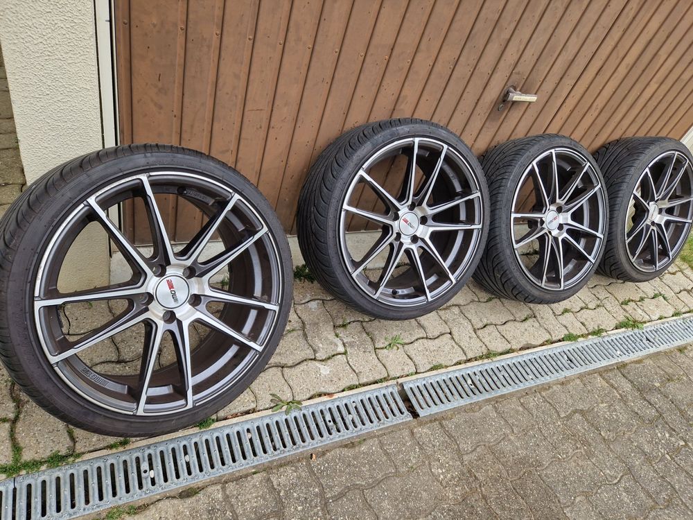 Audi/ mercedes/Bmw /vw/ 19 zoll felgen ,motec radical mct10 | Kaufen ...