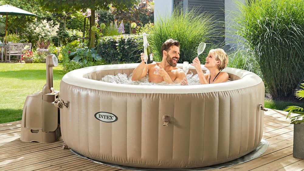Intex Pure Spa Whirlpool zu verkaufen - Unbenutzt in OV! (Neu (gemäss ...