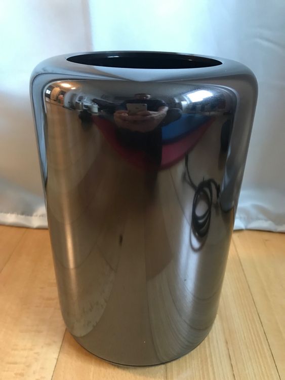 Apple Mac Pro Late 2013 500GB SSD 64GB Ram 2GB D300 Grafik (Gebraucht ...