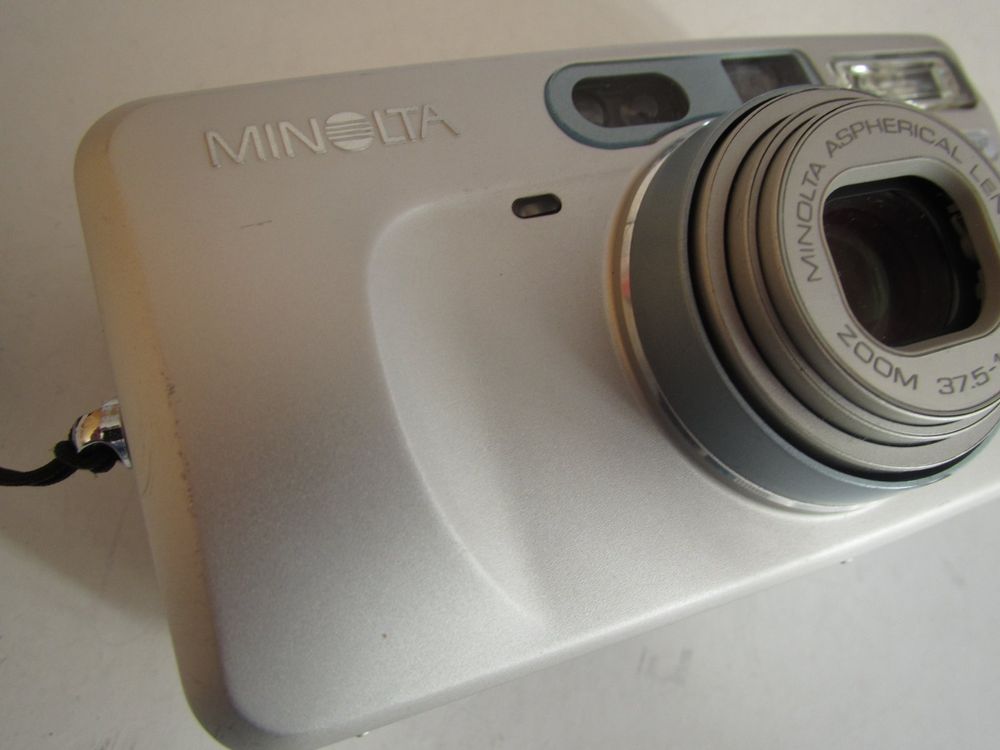 Minolta 140 Riva Zoom Kleinbild 135 | Kaufen auf Ricardo