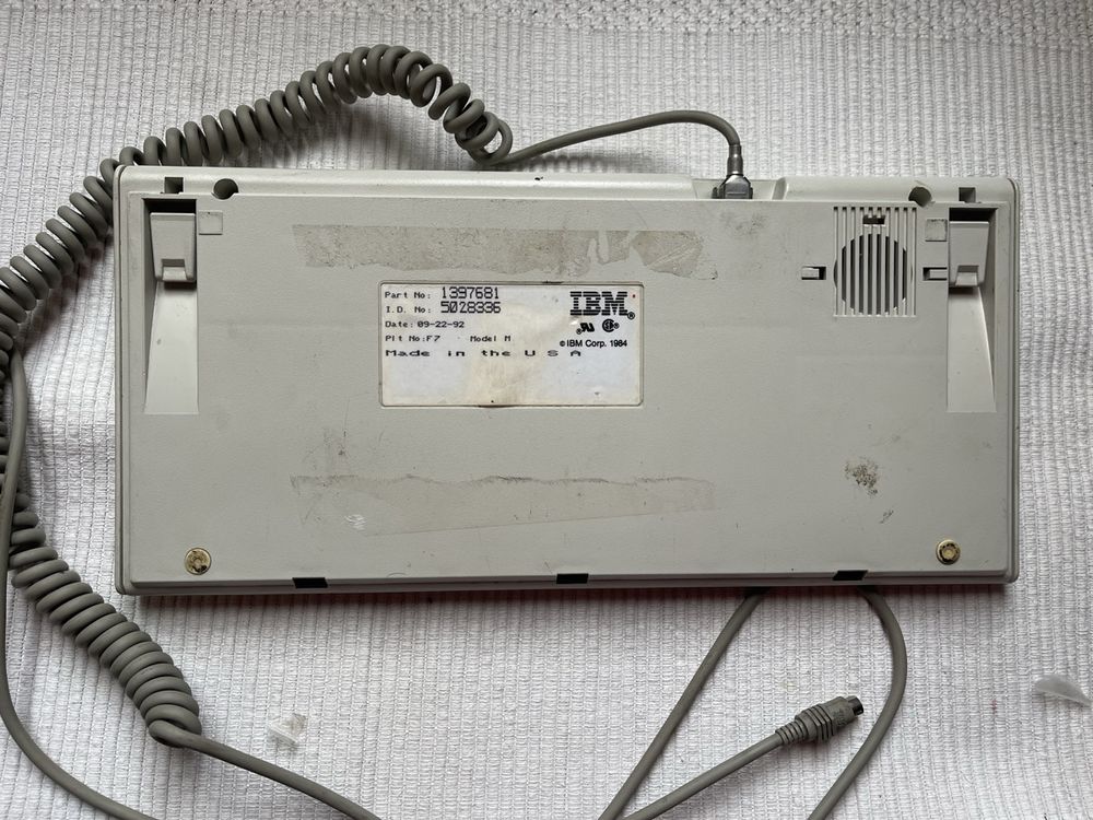Tastiera IBM Model M vintage (1984) – cavo a spirale – (Usato) a Zürich ...