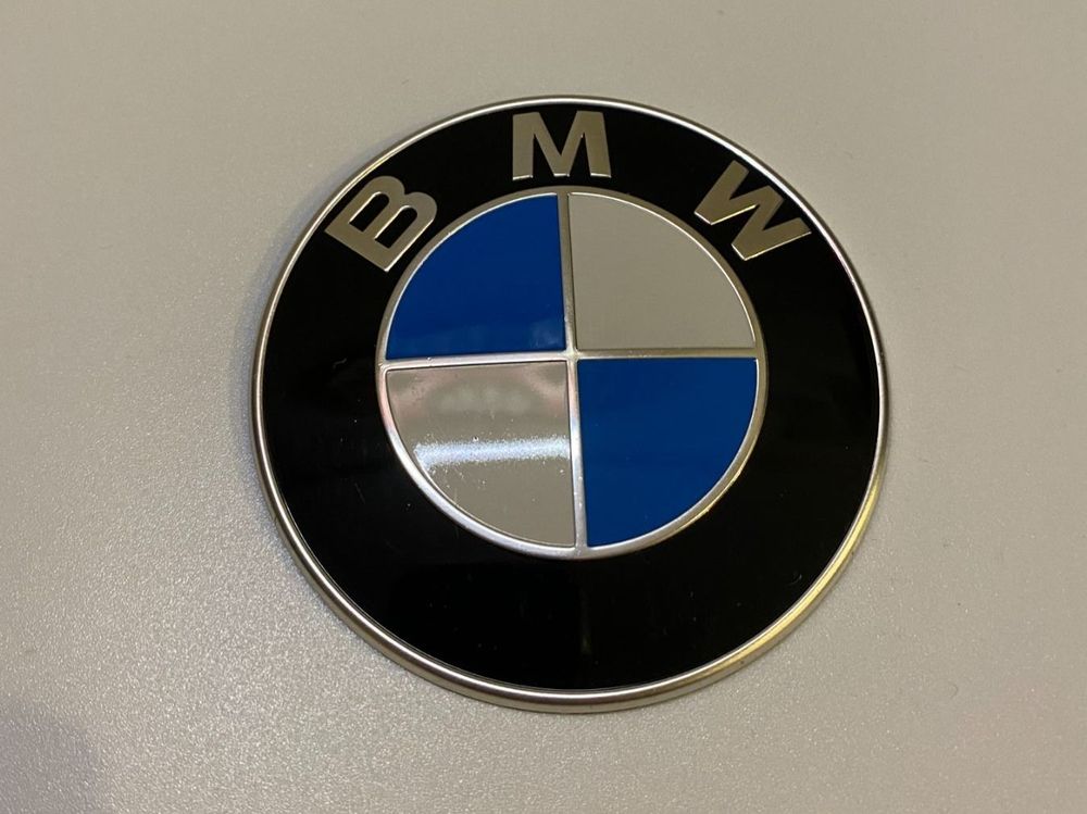 Original BMW Front Emblem (Neu (gemäss Beschreibung)) in Frauenfeld für ...