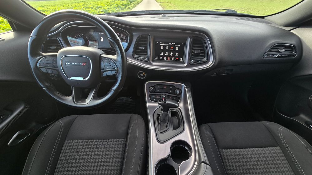 Dodge Challenger année 2018 68000 KM Automatique Occasion (D'occasion ...