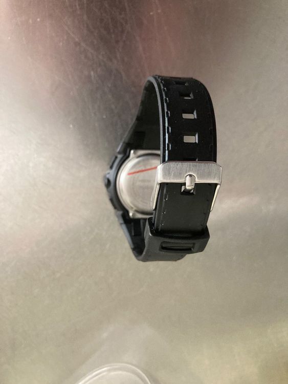 Intertronic Uhr (Neu und originalverpackt) in Wilderswil für CHF 12 ...