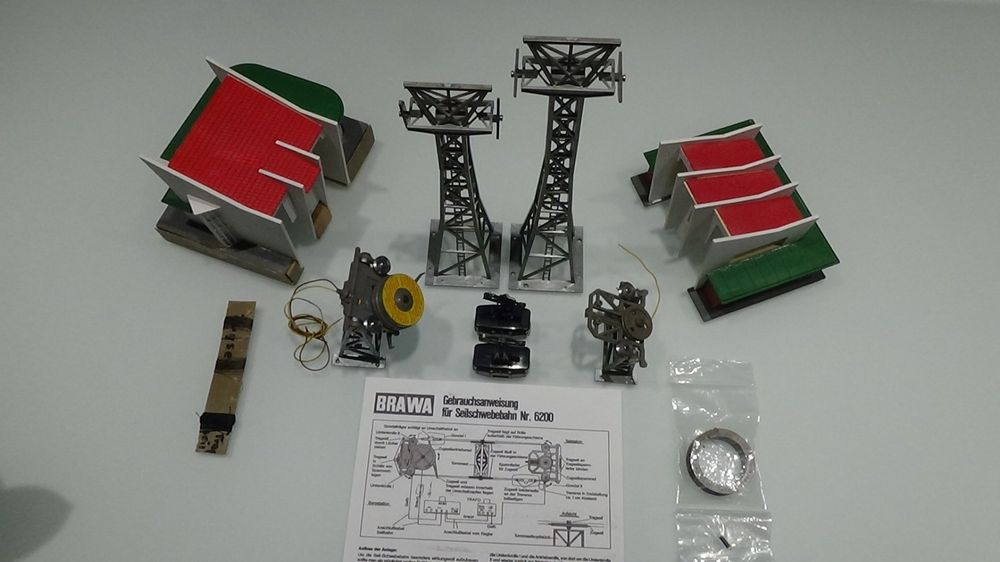 BRAWA Seil-Schwebebahn 6200 / Stationsgebäude 6201 H0 | Kaufen auf Ricardo