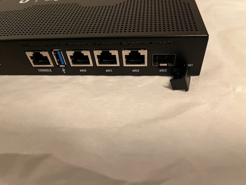 Ubiquiti EdgeRouter 4 (Gebraucht) in Sargans für CHF 70 – mit Lieferung ...
