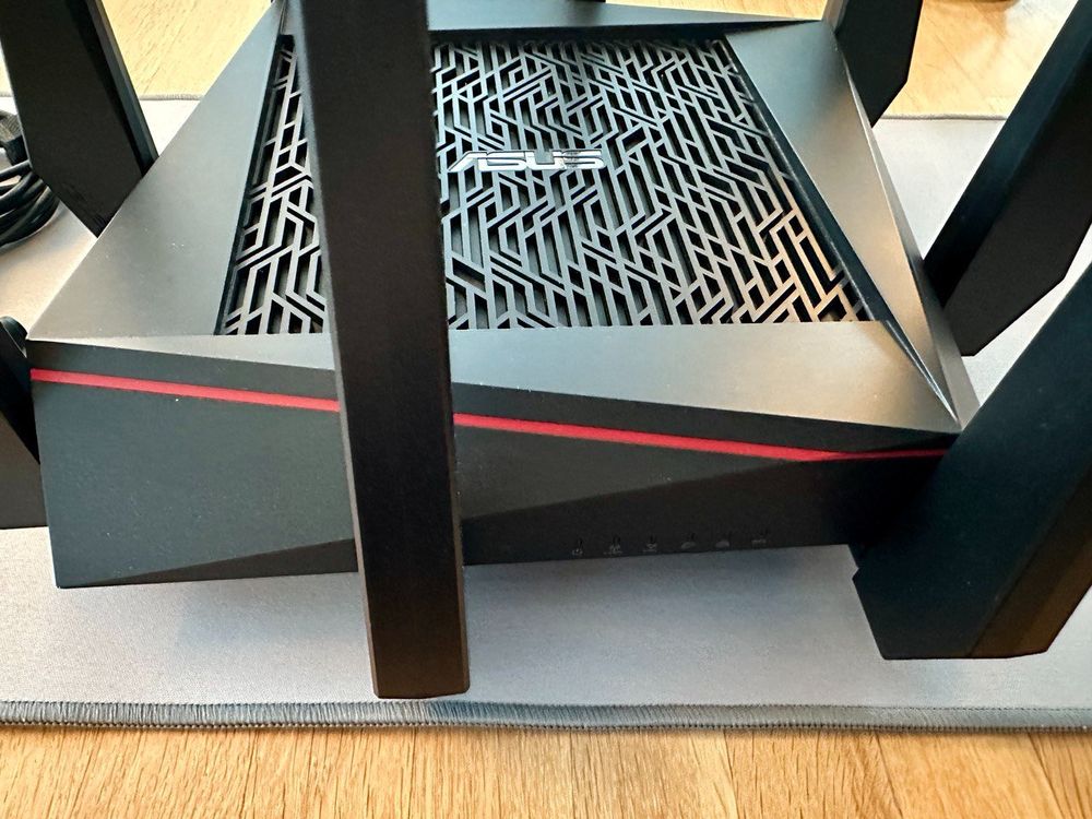 ASUS RT-AC5300 Wifi Tri-Band Gigabit Router. | Kaufen auf Ricardo