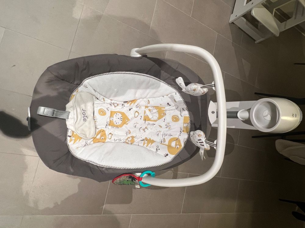 Joie Serina Babywippe elektrisch (Neu (gemäss Beschreibung)) in Seuzach für CHF 16 – nur ...