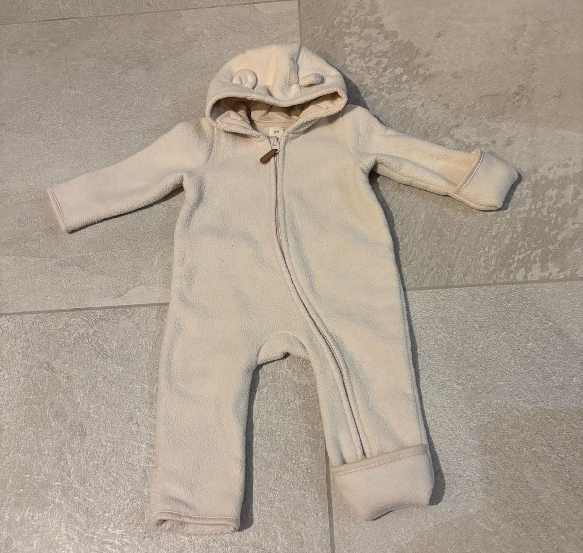 Fleece Overall (Gebraucht) in Schleinikon für CHF 5 – mit Lieferung auf ...