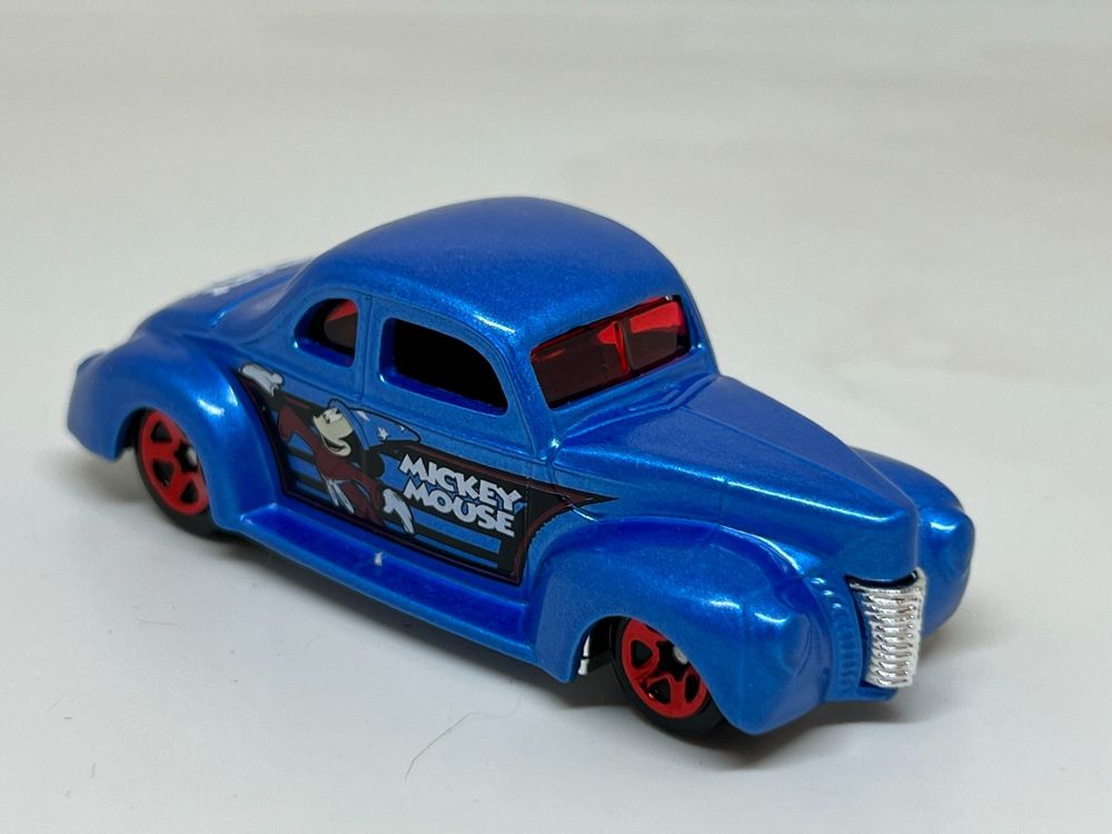 Hot Wheels Mickey Mouse '40 Ford Coupe | Kaufen auf Ricardo