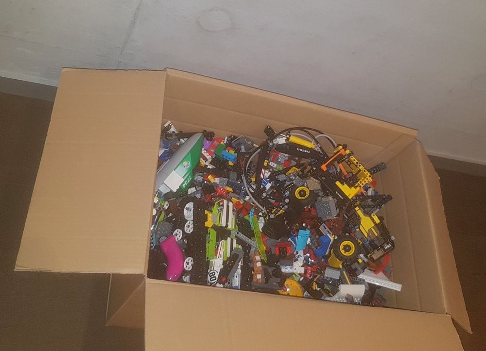 6 Kg Lego Karton (Gebraucht) in Zürich für CHF 108 – mit Lieferung auf ...