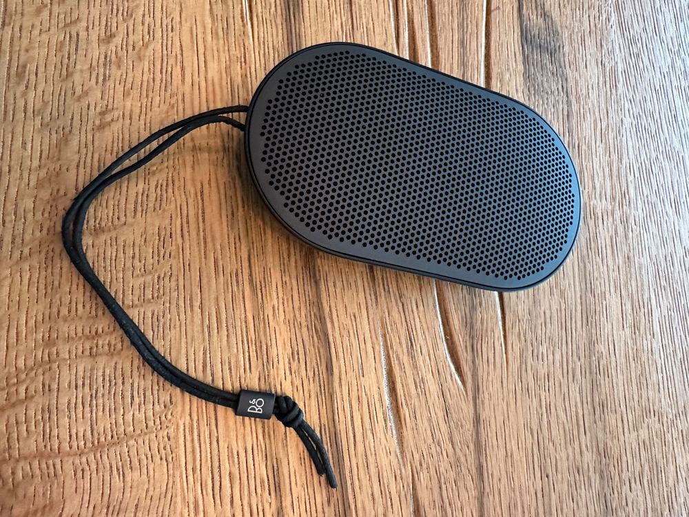 Bang Olufsen BeoPlay P2 Schwarz (Gebraucht) in Nürensdorf für CHF 40 – mit Lieferung auf Ricardo ...