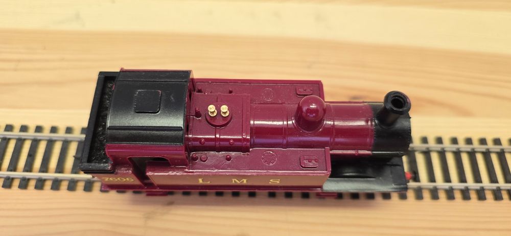 Hornby R.452 LMS 0-6-0 Jinty Tank Locomotive No.7606 (Neu (gemäss ...