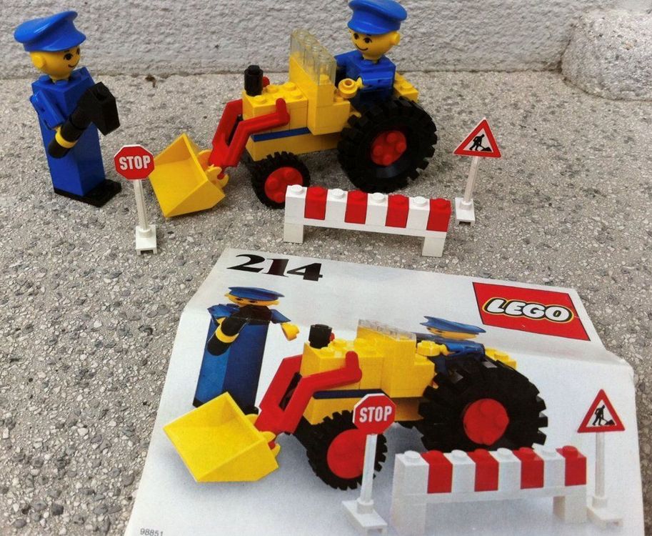 Lego Trax und Bauarbeiter Jahrgang 1974 (Gebraucht) in Zug für CHF 5 ...