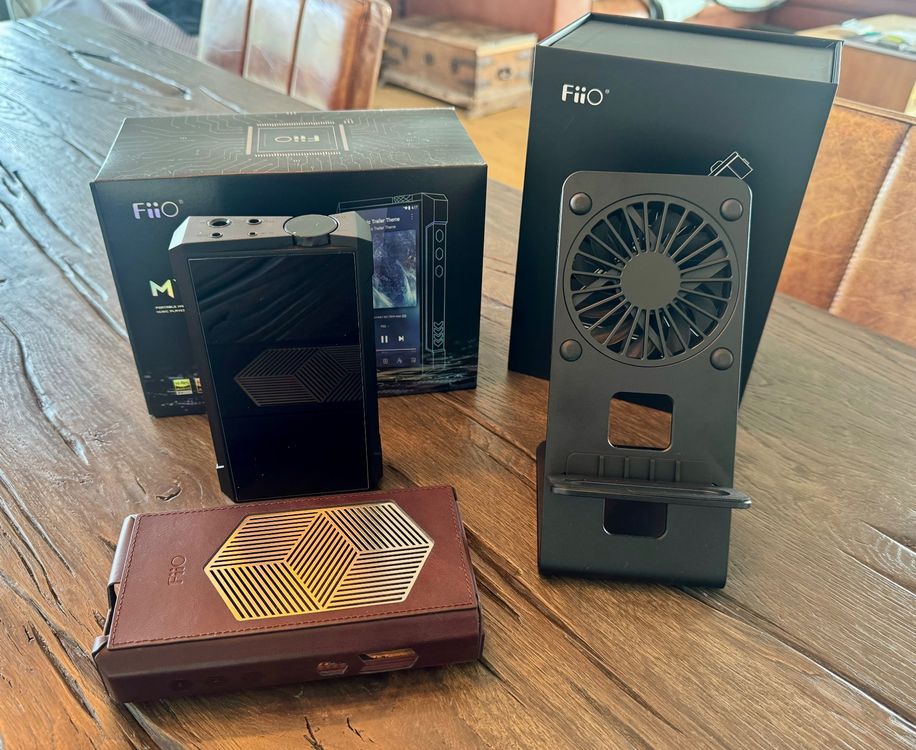 FiiO M17 Flaggschiff Hi-Res Musik Player mit Kühlständer (Gebraucht) in Udligenswil für CHF 810 ...