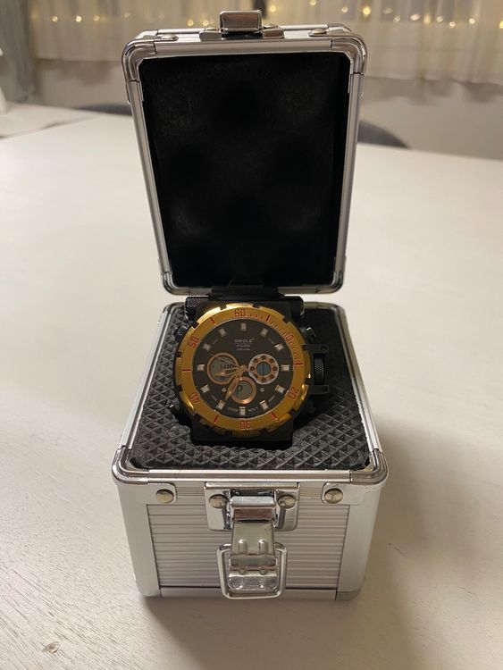 Swole o‘clock Herrenuhr | Kaufen auf Ricardo