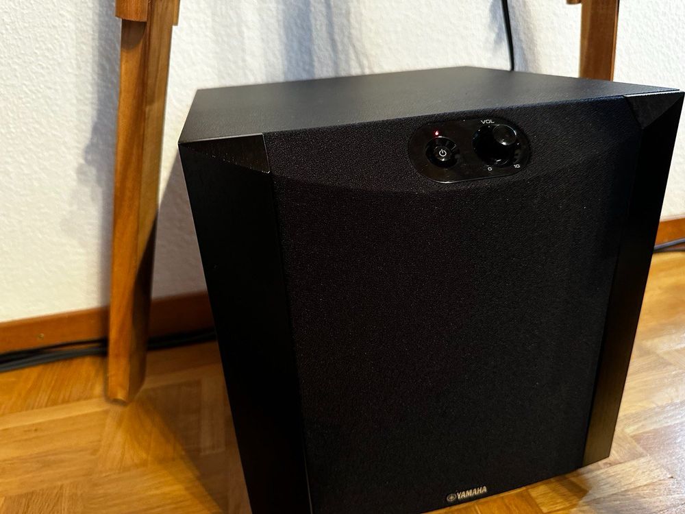 Yamaha Subwoofer NS-SW200 | Kaufen auf Ricardo